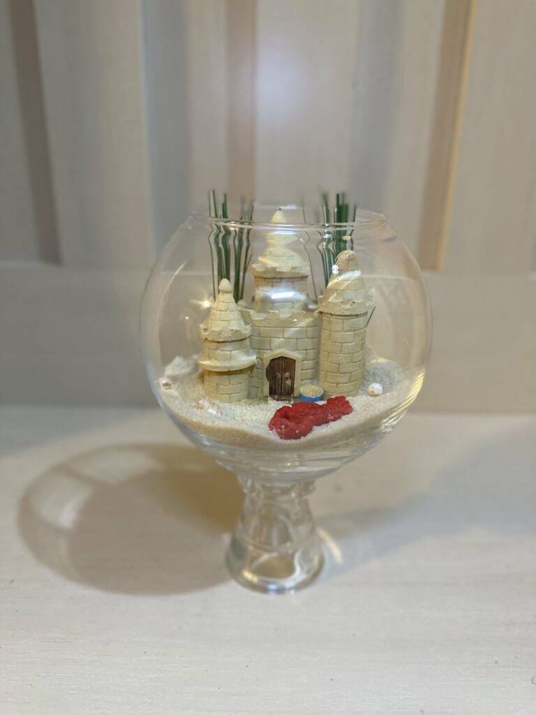 15 Gorgeous BEACH Terrarium Dollar Tree DIYs - Crafty Beach